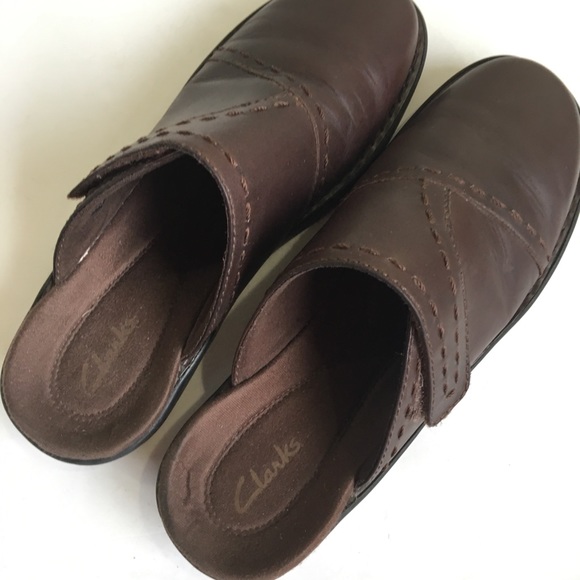 Clarks | Shoes | Clarks Leather Clogsmules Size 8m | Poshmark